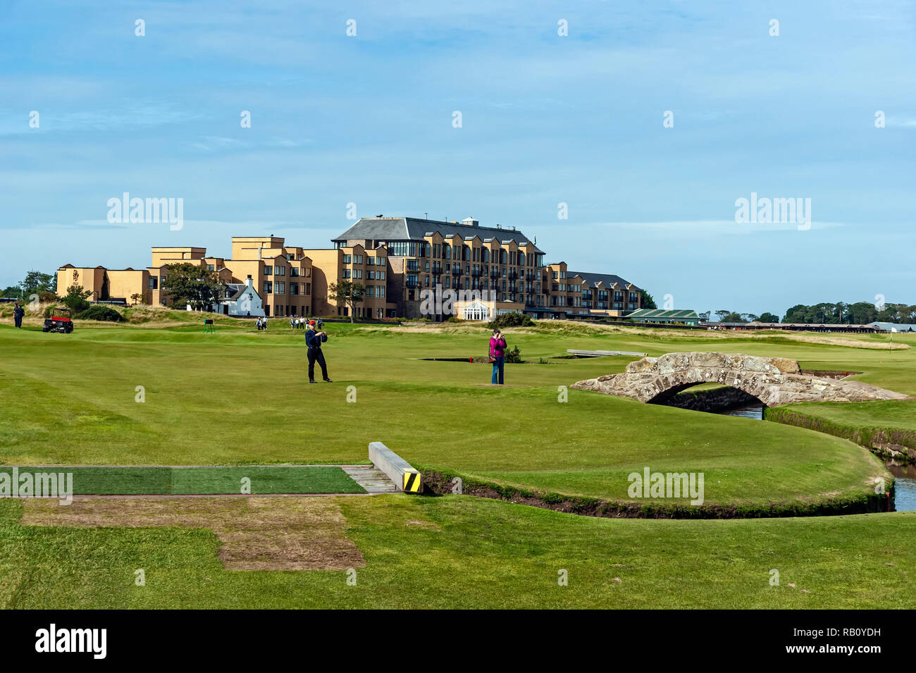 Swilken bridge hi-res stock photography and images - Alamy