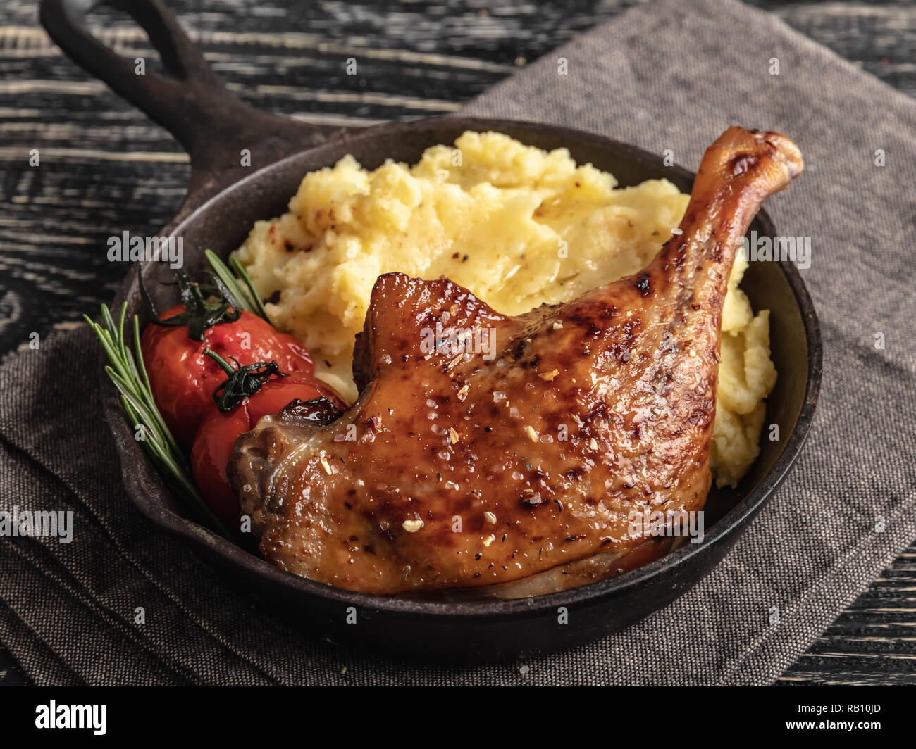 Duck leg hi-res stock photography and images - Alamy