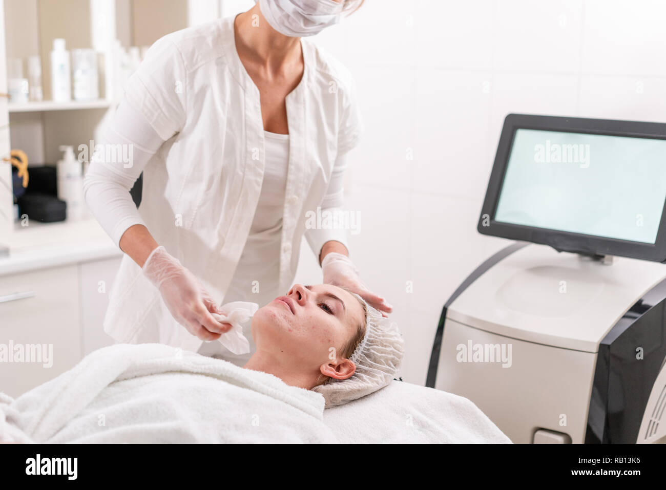 Skin rashes cream hi-res stock photography and images - Alamy