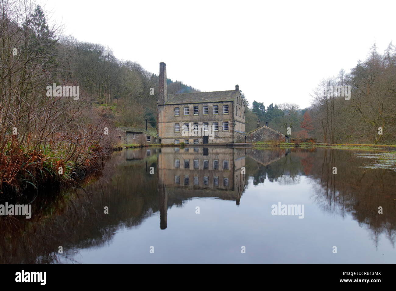 Hardcastle crags walking hi-res stock photography and images - Alamy