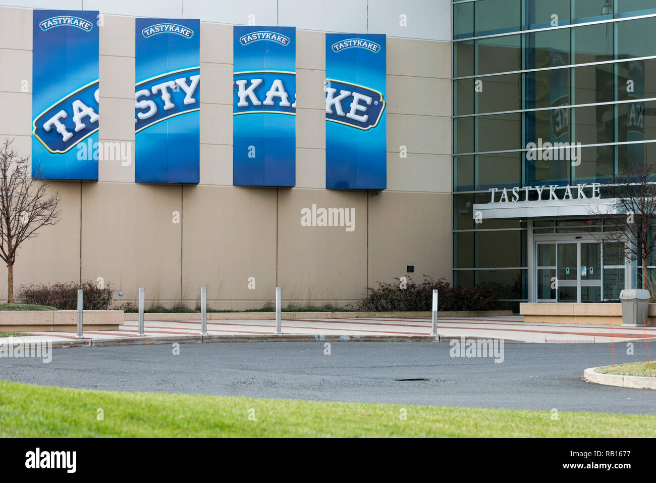 Tastykake hi-res stock photography and images - Alamy