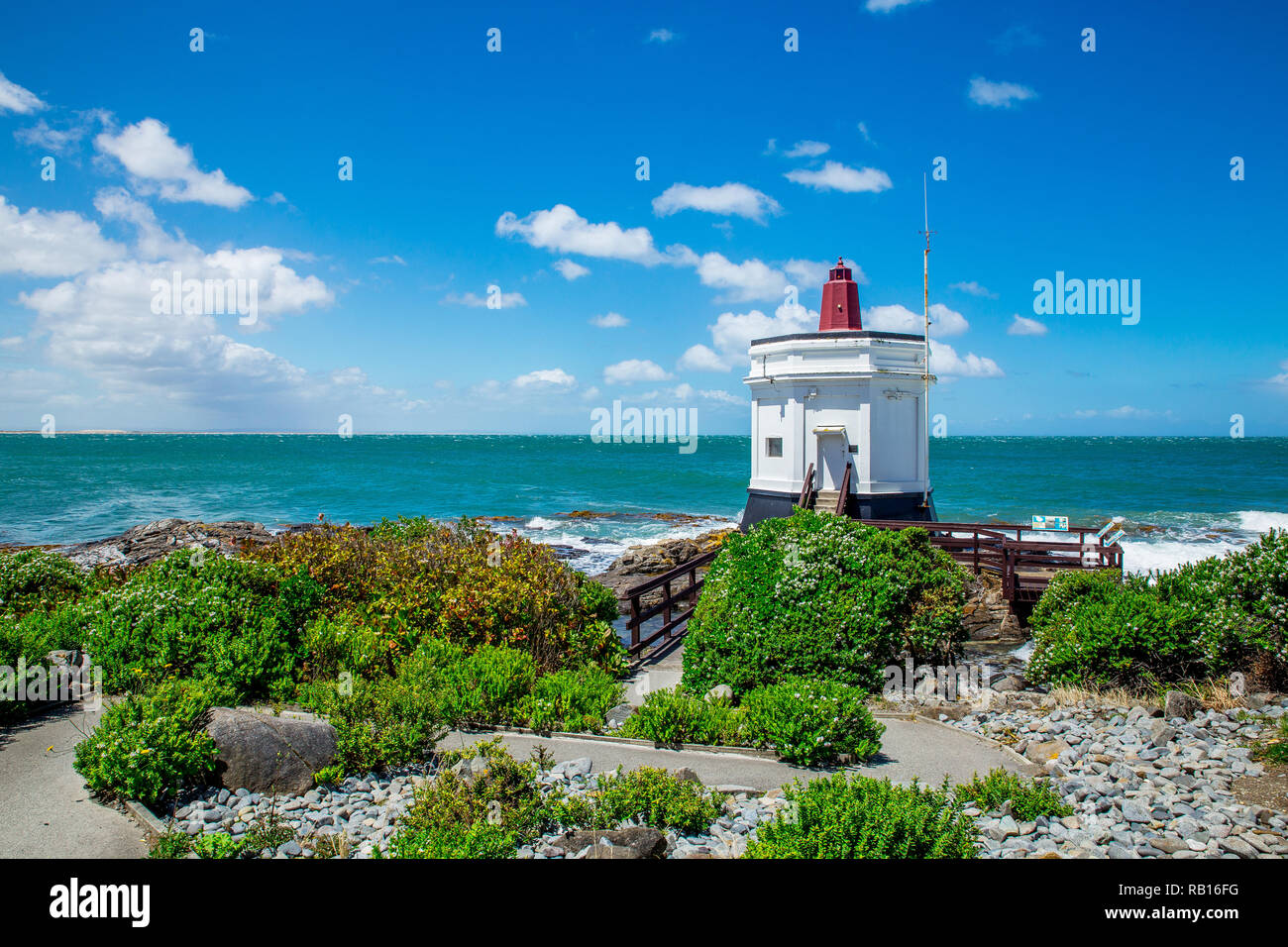 Stirling point lighthouse, Bluff, New Zealand Stock Photo - Alamy