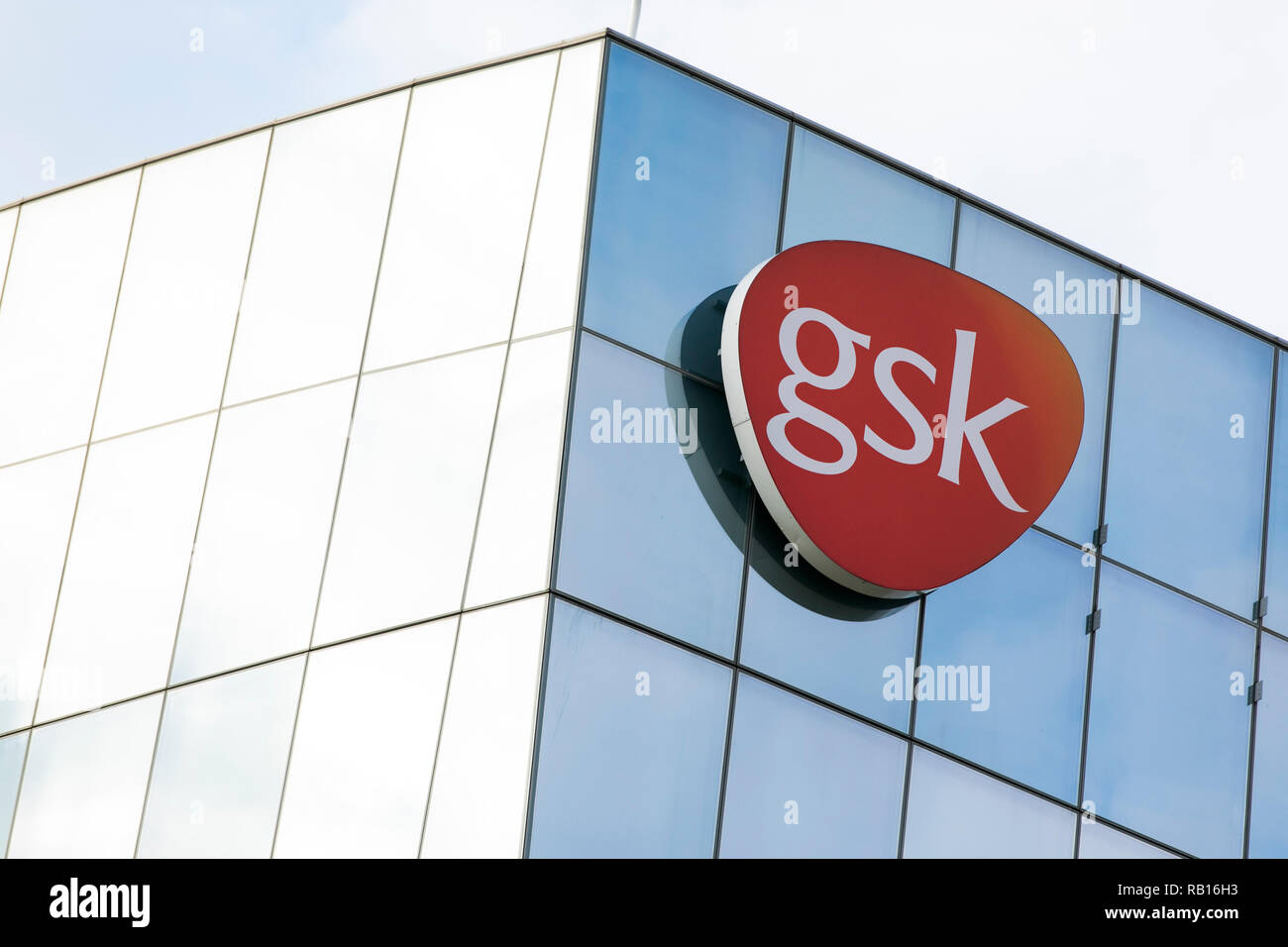 Gsk building hi-res stock photography and images - Alamy