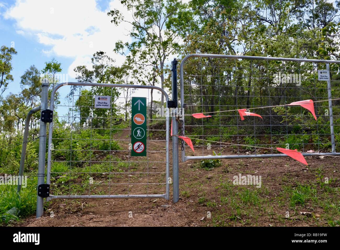 The gate and entrance to the bushwalk at Elliot Springs, Wadda Mooli ...