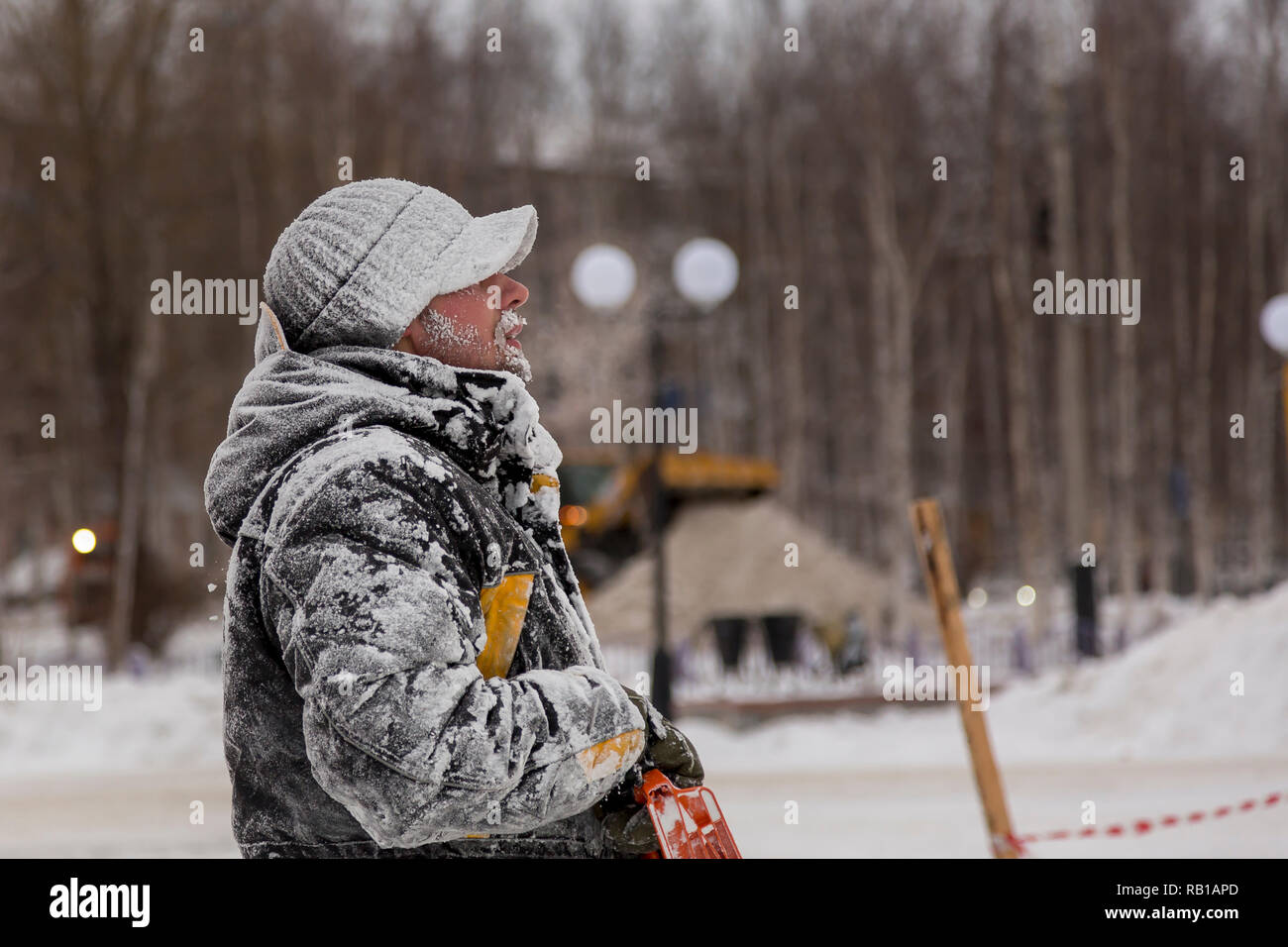 Frozen face man hi-res stock photography and images - Alamy