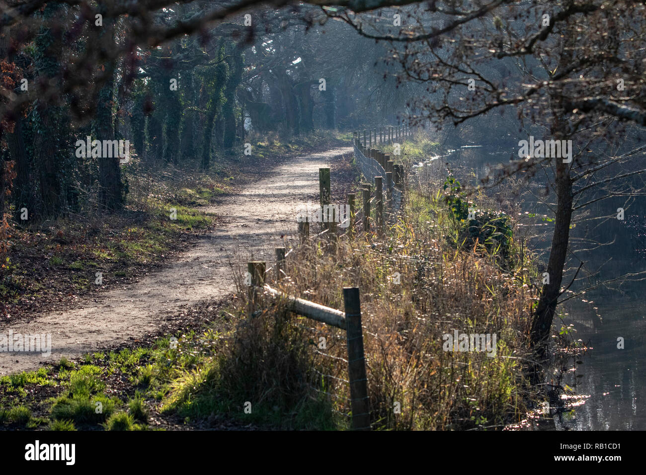 River meon titchfield hi-res stock photography and images - Alamy