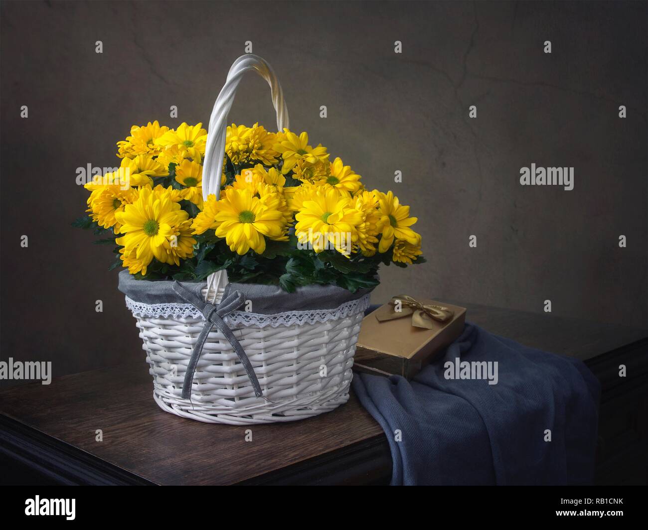 Still life with bouquet of yellow chrysanthemums Stock Photo - Alamy