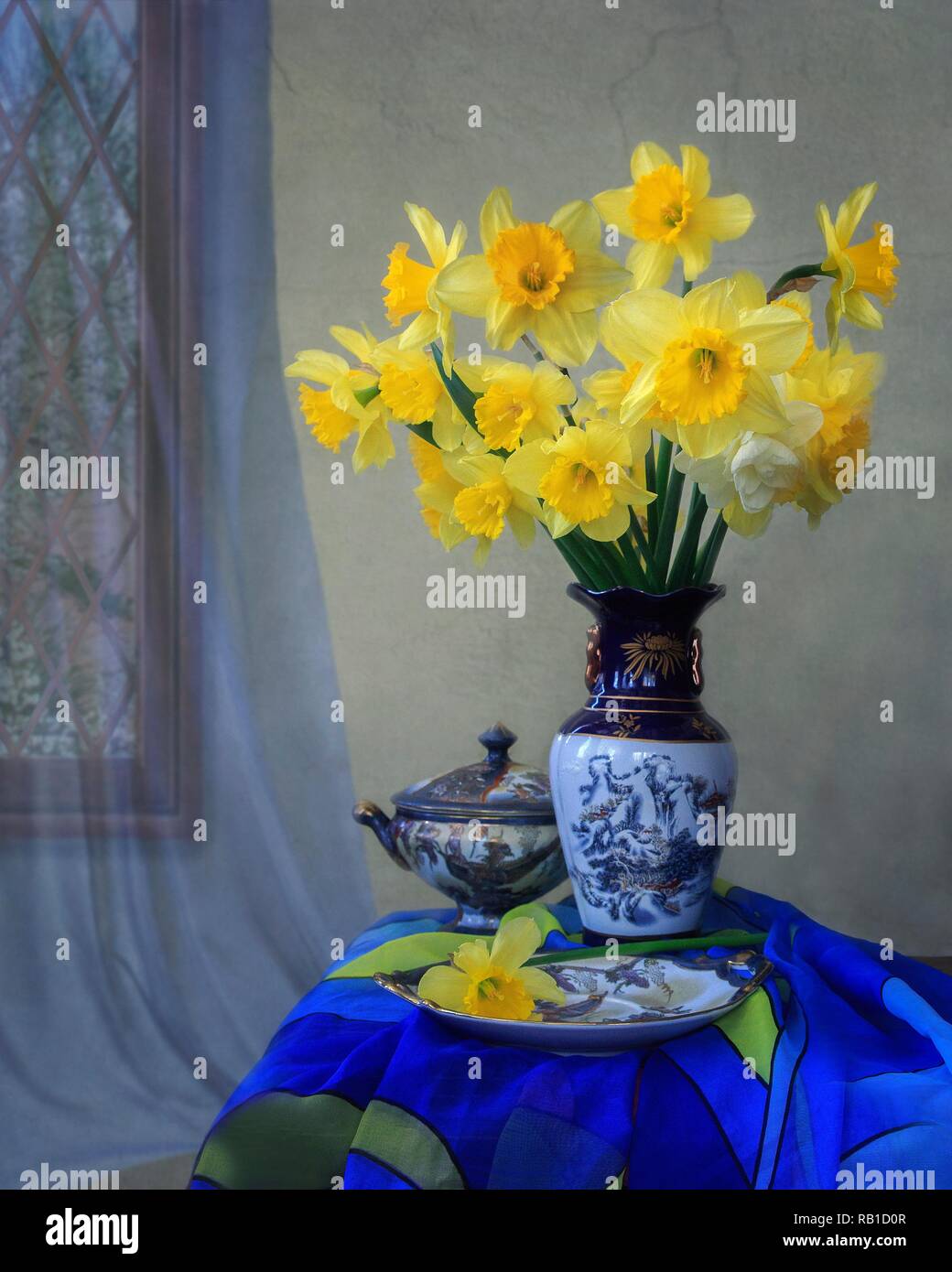 Photos of daffodils hi-res stock photography and images - Alamy