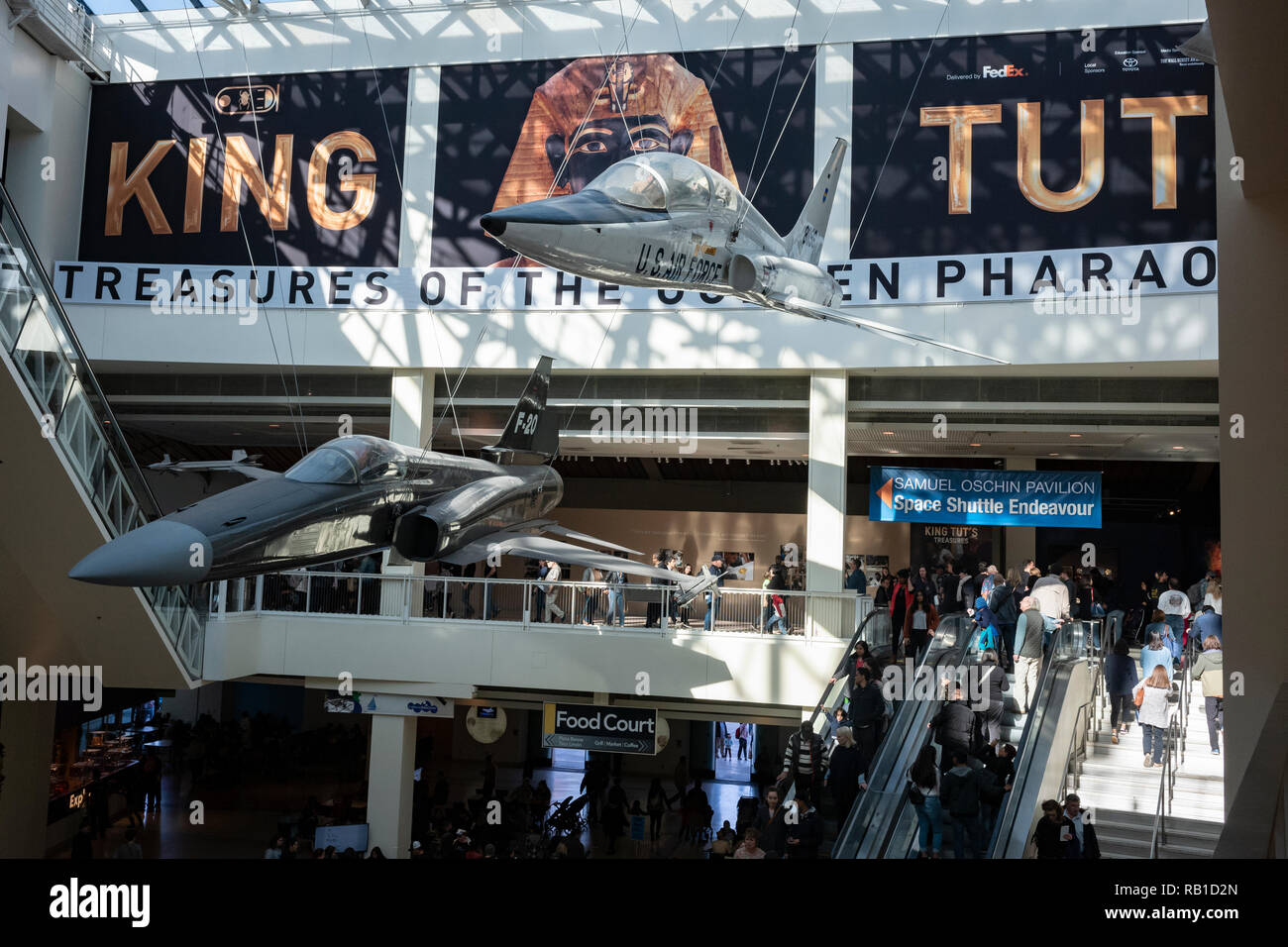 The California ScienCenter, home of NASA’s Space Shuttle Endeavour in ...