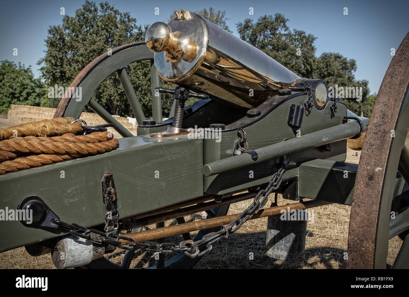 Civil War reenactors in action at Hawes Farm in Anderson, California ...