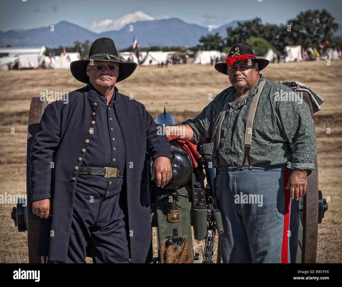 Civil War reenactors in action at Hawes Farm in Anderson, California ...
