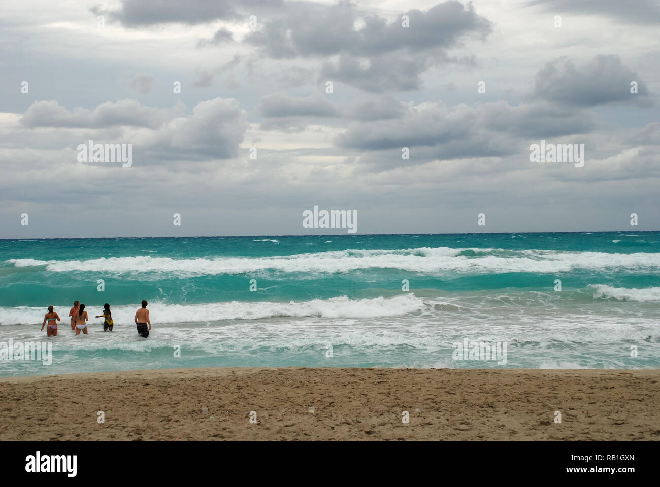 Cuban flag beach hi-res stock photography and images - Alamy