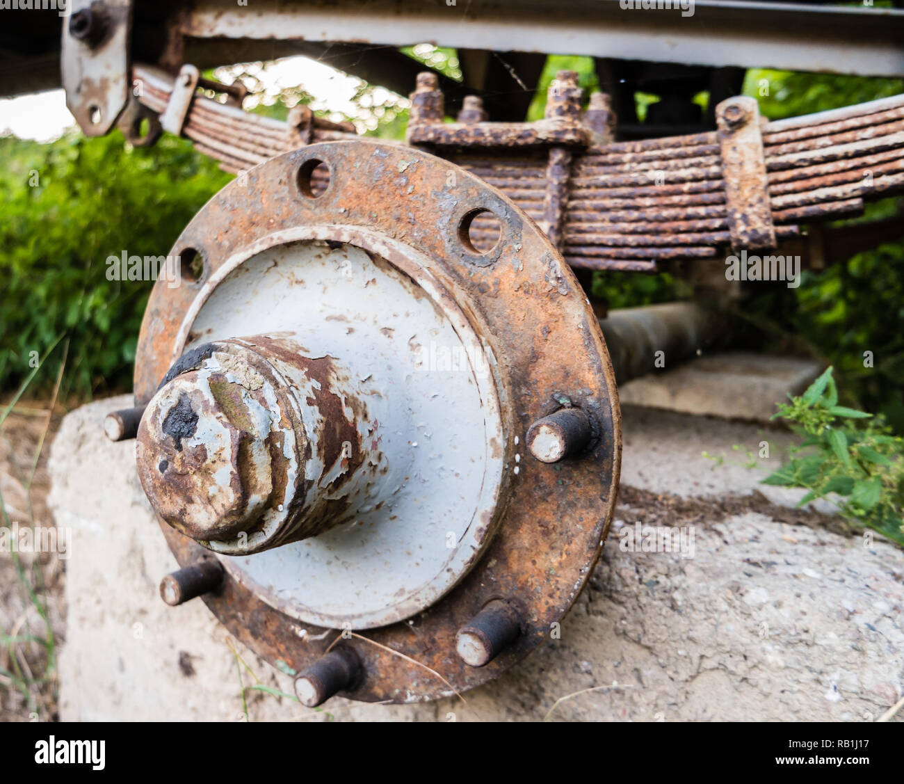 old Truck axle Stock Photo - Alamy