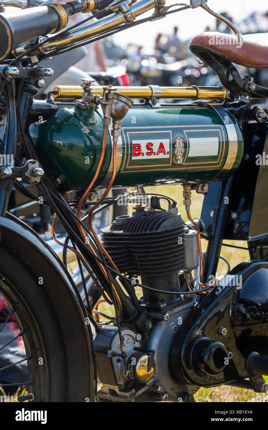 Old bsa motorcycle hi-res stock photography and images - Alamy
