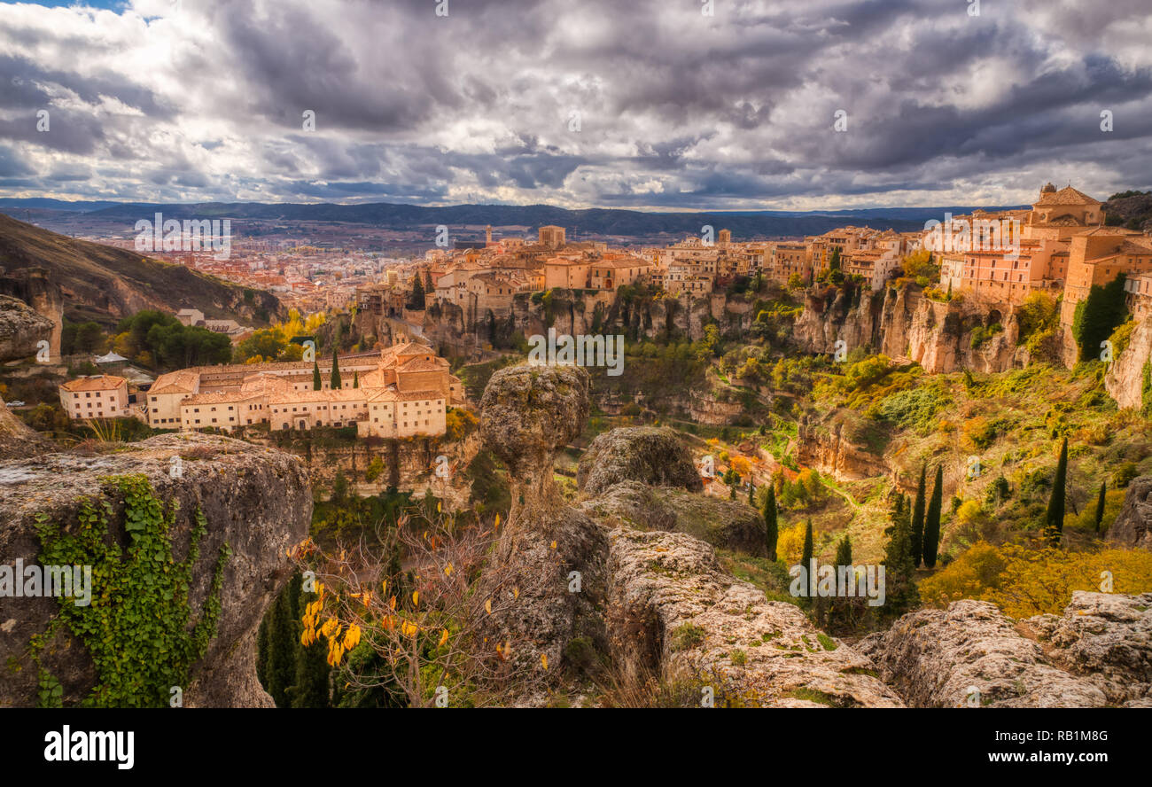 Cuenca architecture hi-res stock photography and images - Alamy