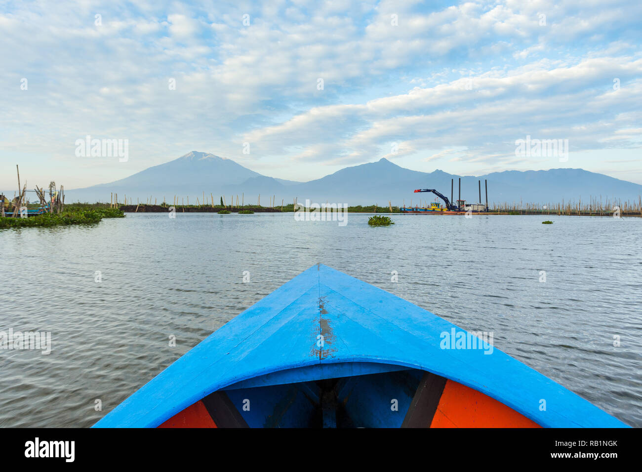 Lake rawa pening hi-res stock photography and images - Alamy