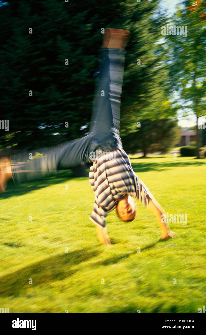 Cartwheel athlete hi-res stock photography and images - Alamy