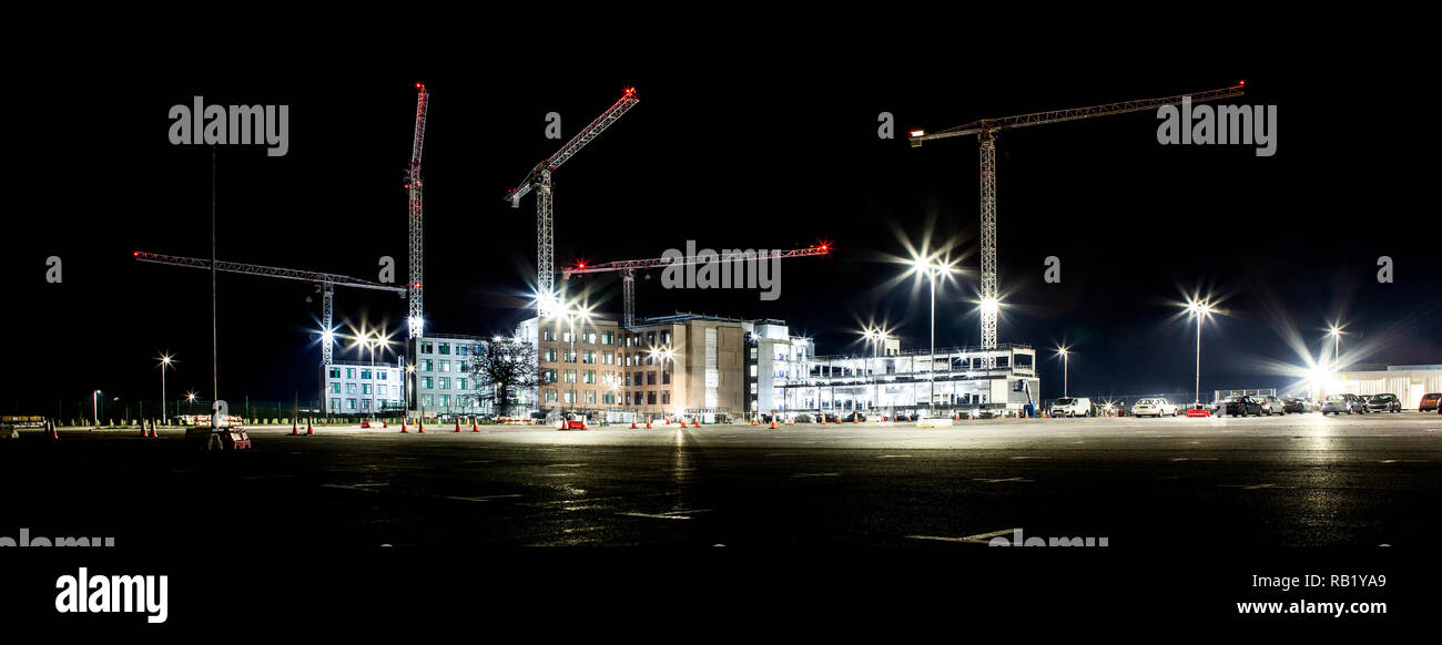 Tower cranes work construction site hi-res stock photography and images ...