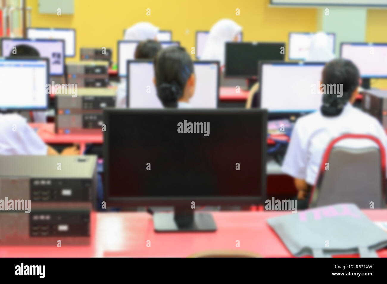 focus blur, the student with teacher learning business technology ...