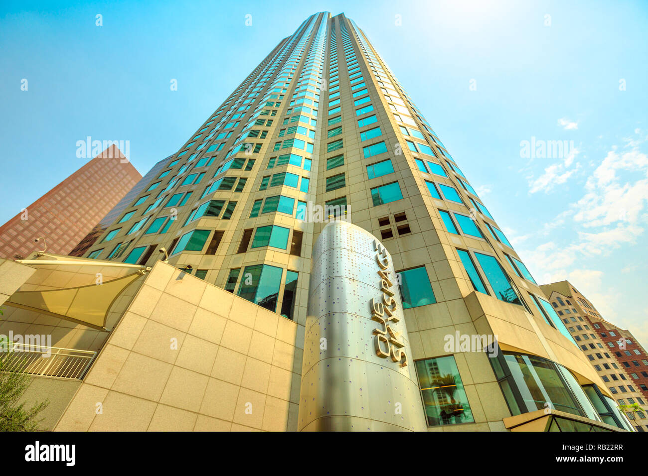 U s bank tower hi-res stock photography and images - Alamy