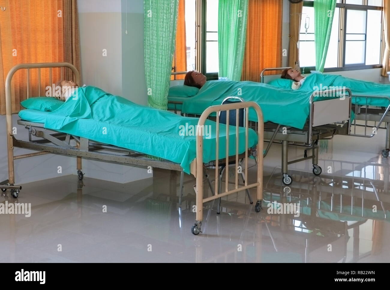 Medical dummy in hospital, training Medical course education on bed and ...