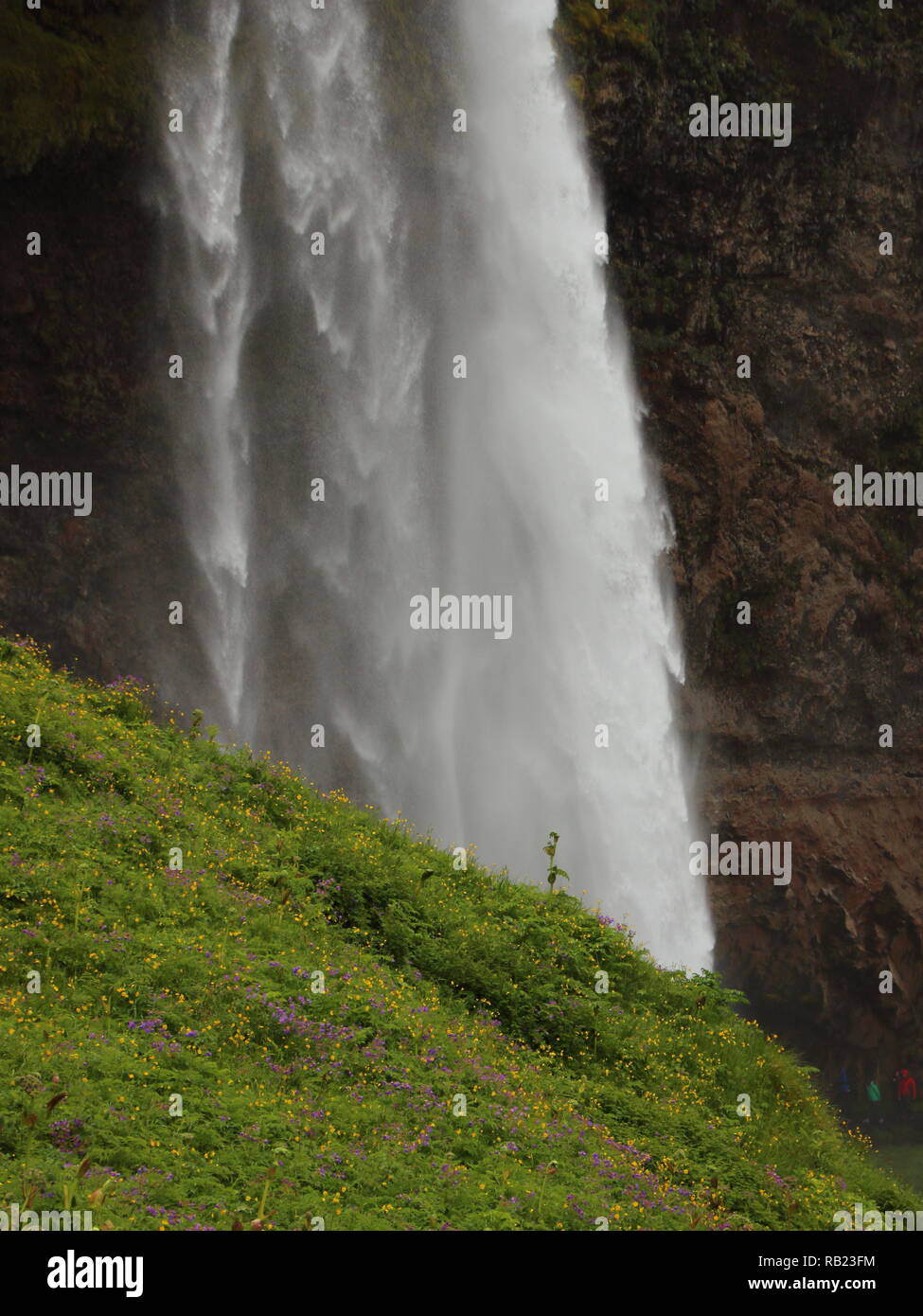 White waterfall hi-res stock photography and images - Alamy