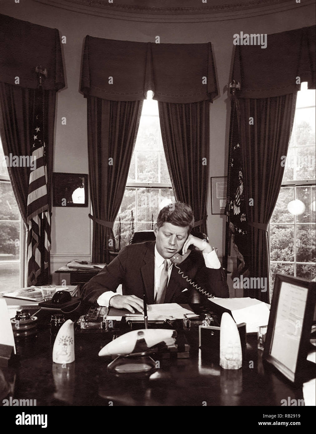 Kennedy Oval Office Desk