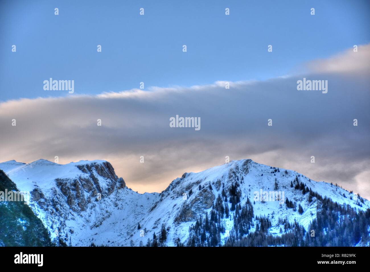 Pragser wildsee hotel hi-res stock photography and images - Alamy