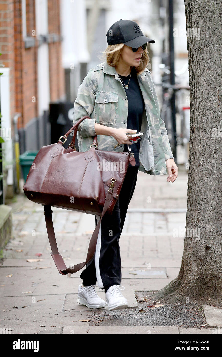 The home caroline flack hi-res stock photography and images - Alamy