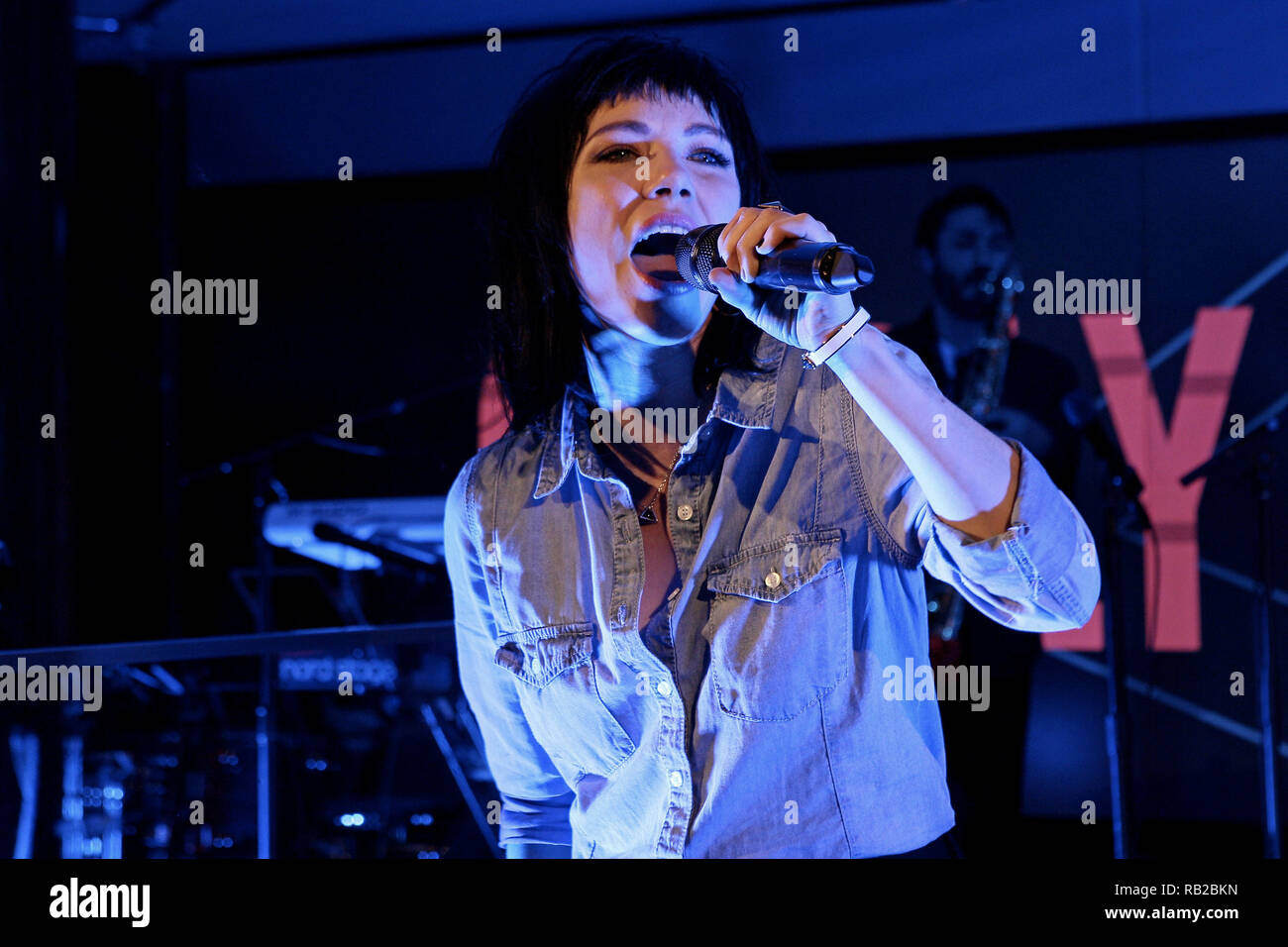 NEW YORK, NY - NOVEMBER 12: Carly Rae Jepsen Performs on The One Below ...