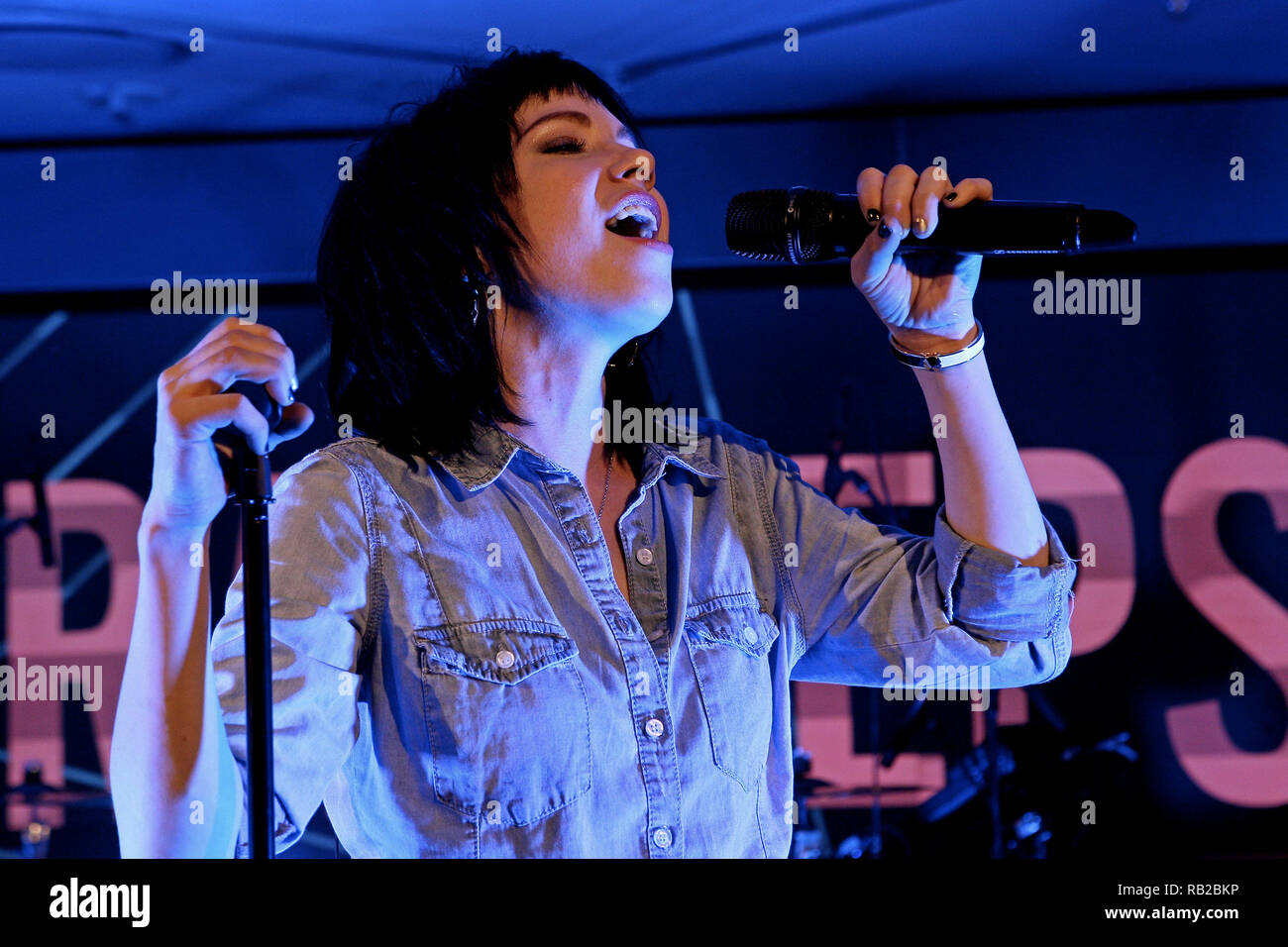 NEW YORK, NY - NOVEMBER 12: Carly Rae Jepsen Performs on The One Below ...
