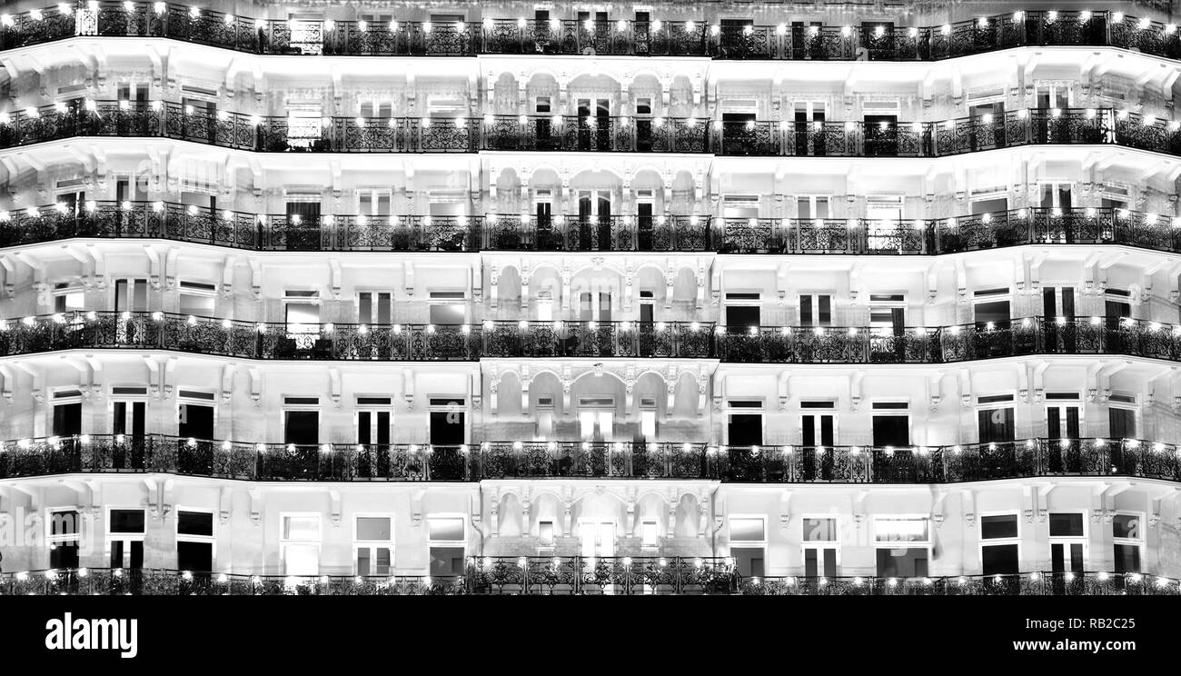 Repeating shapes in architecture Black and White Stock Photos & Images ...