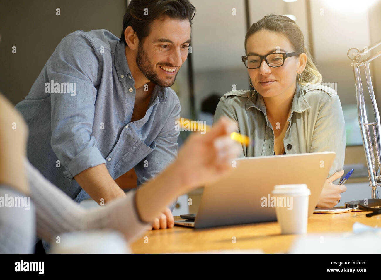 Workshopping hi-res stock photography and images - Alamy