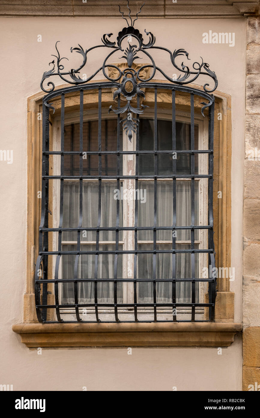 Old castle windows steel hi-res stock photography and images - Alamy