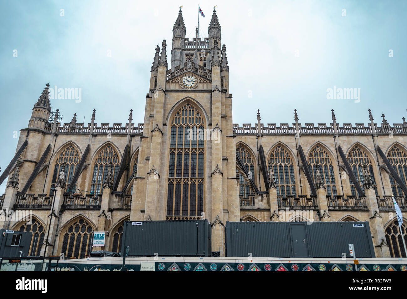 Bath, England - September 22, 2018: Street view of the iconic landmark Abbey of the city of Bath ...