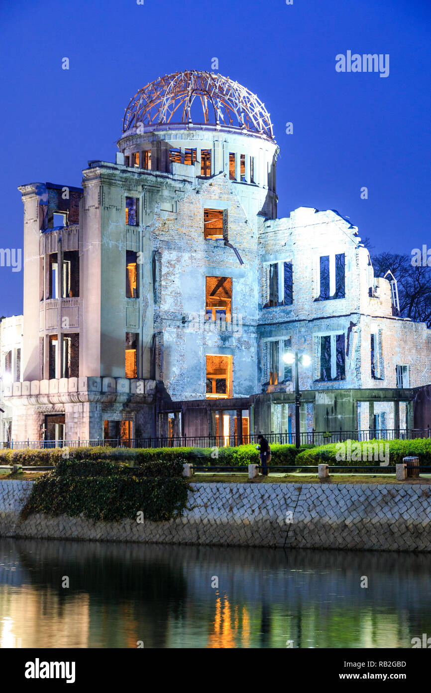 Atomic bomb dome night hiroshima hi-res stock photography and images - Alamy