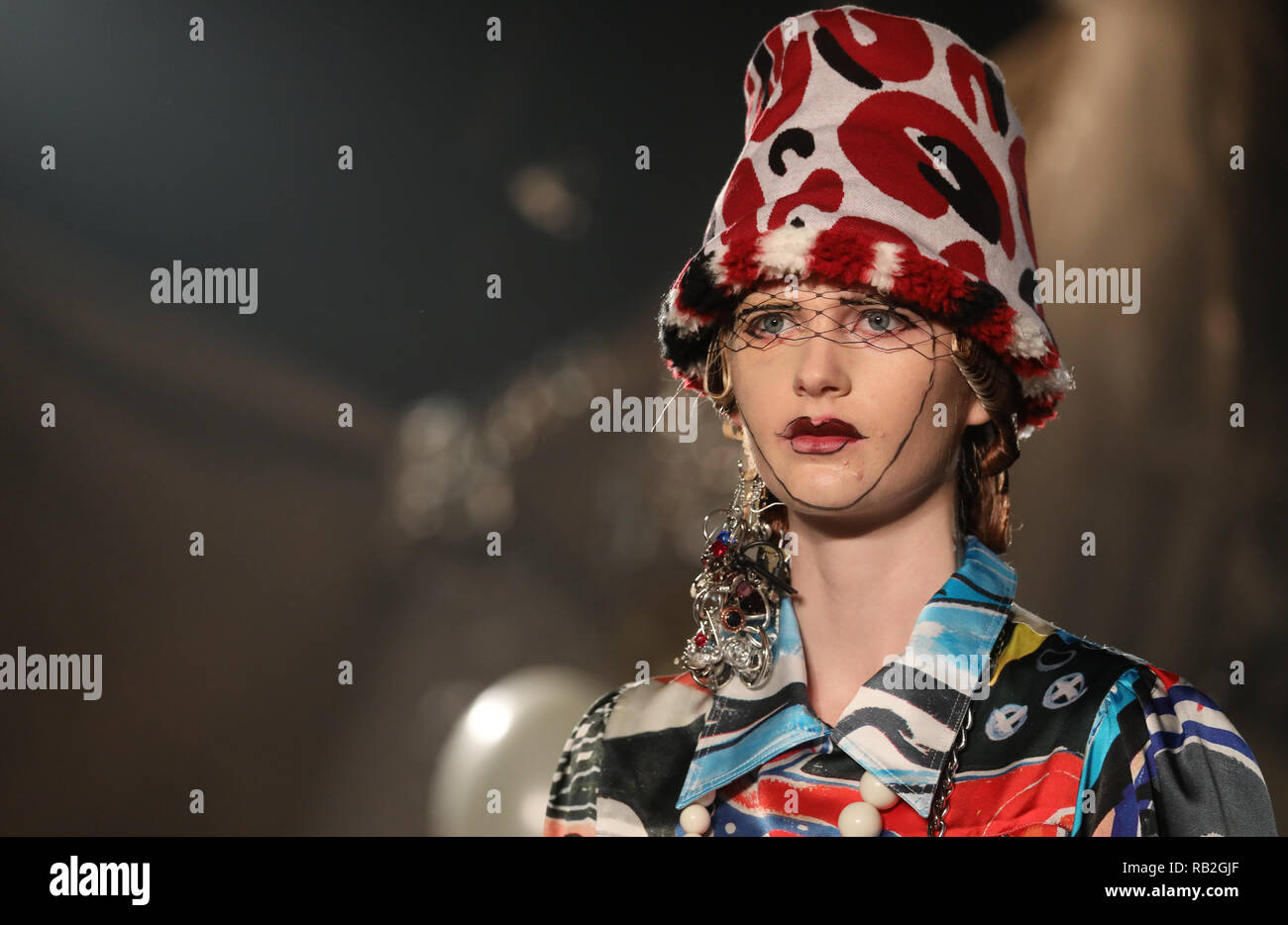 Wapping hydraulic power station hi-res stock photography and images - Alamy