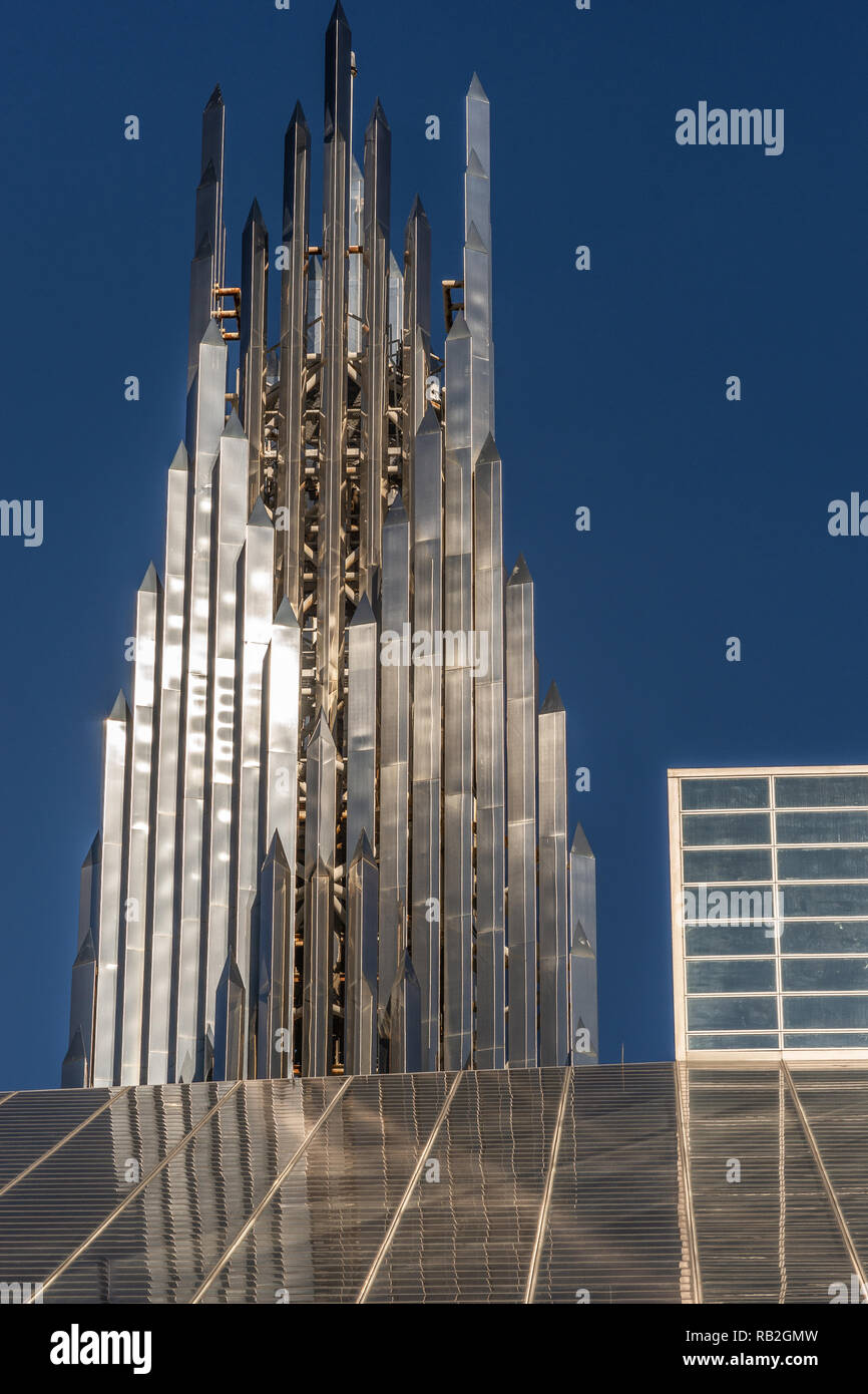 Crystal cathedral philip johnson hi-res stock photography and images ...