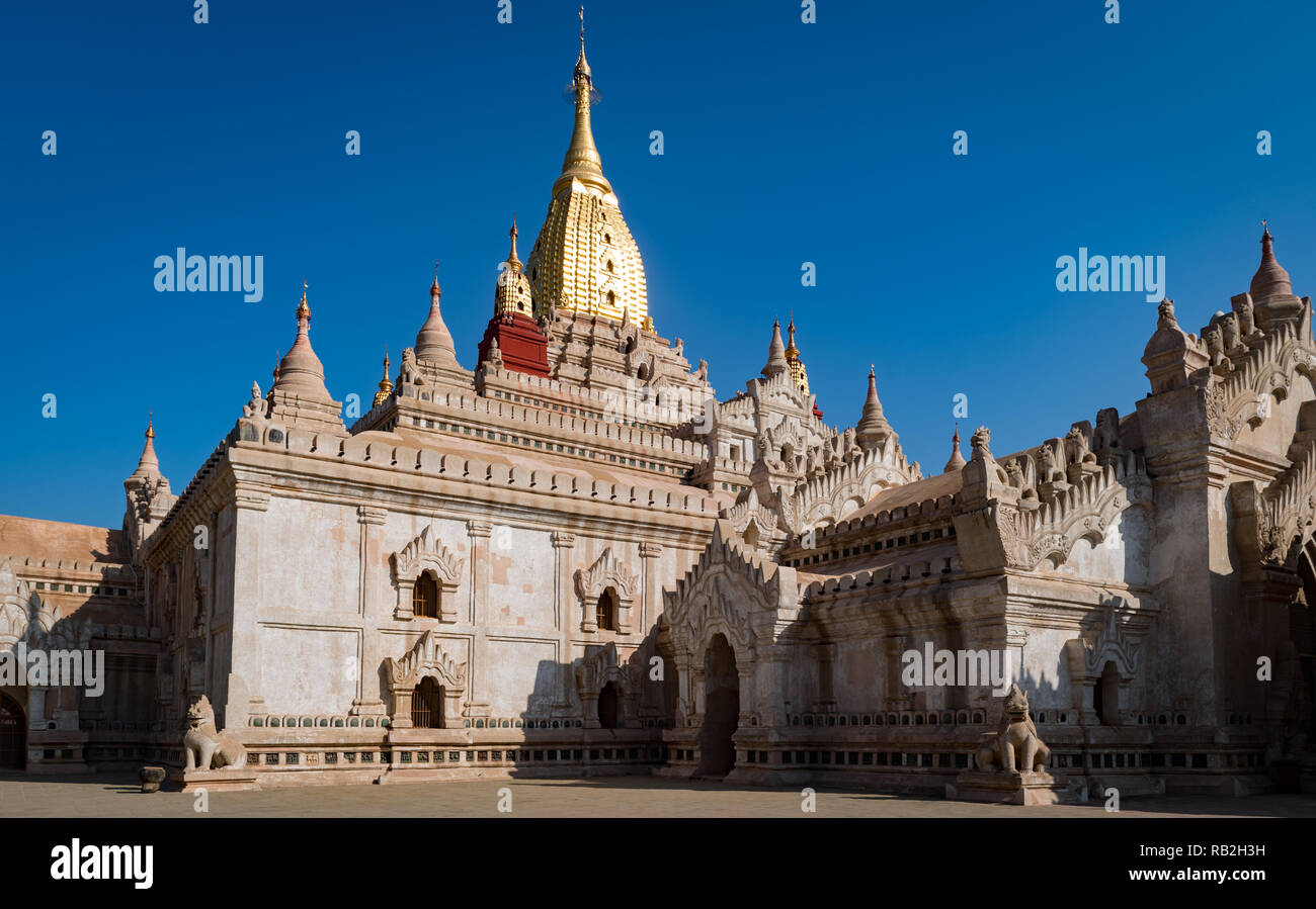 The newly rennovated Ananda Phaya Temple, Bagam Myanmar Stock Photo - Alamy