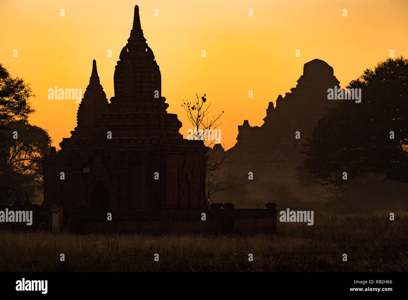 Sunset over the temples of Bagan, Myanmar Stock Photo - Alamy