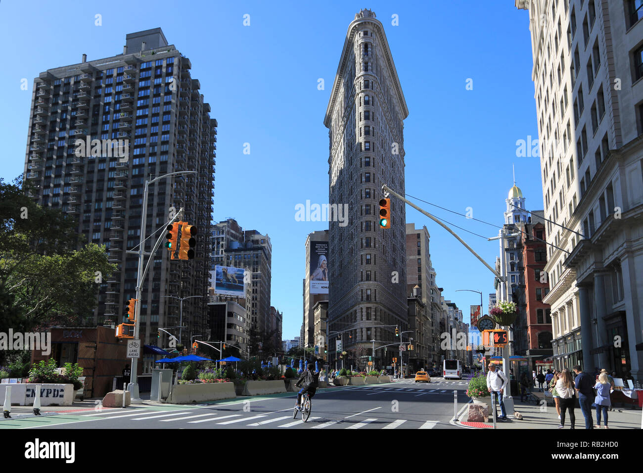 Landmark building exterior hi-res stock photography and images - Alamy