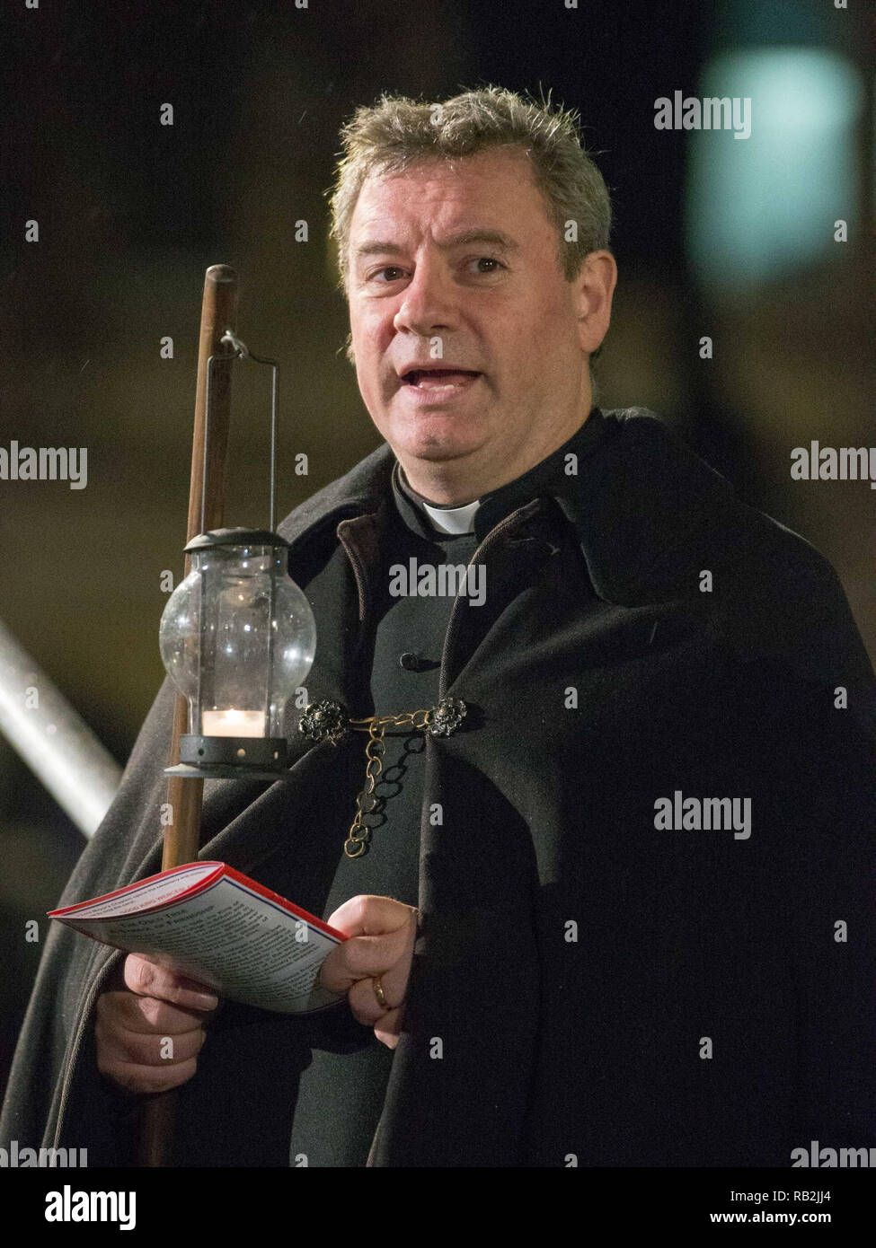 Dr sam wells hi-res stock photography and images - Alamy