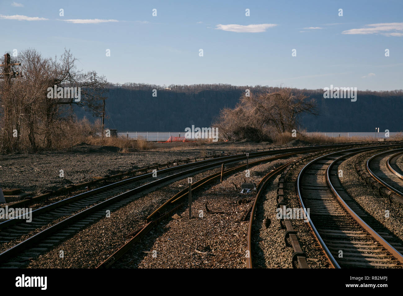 Hudson river railroad hi-res stock photography and images - Alamy