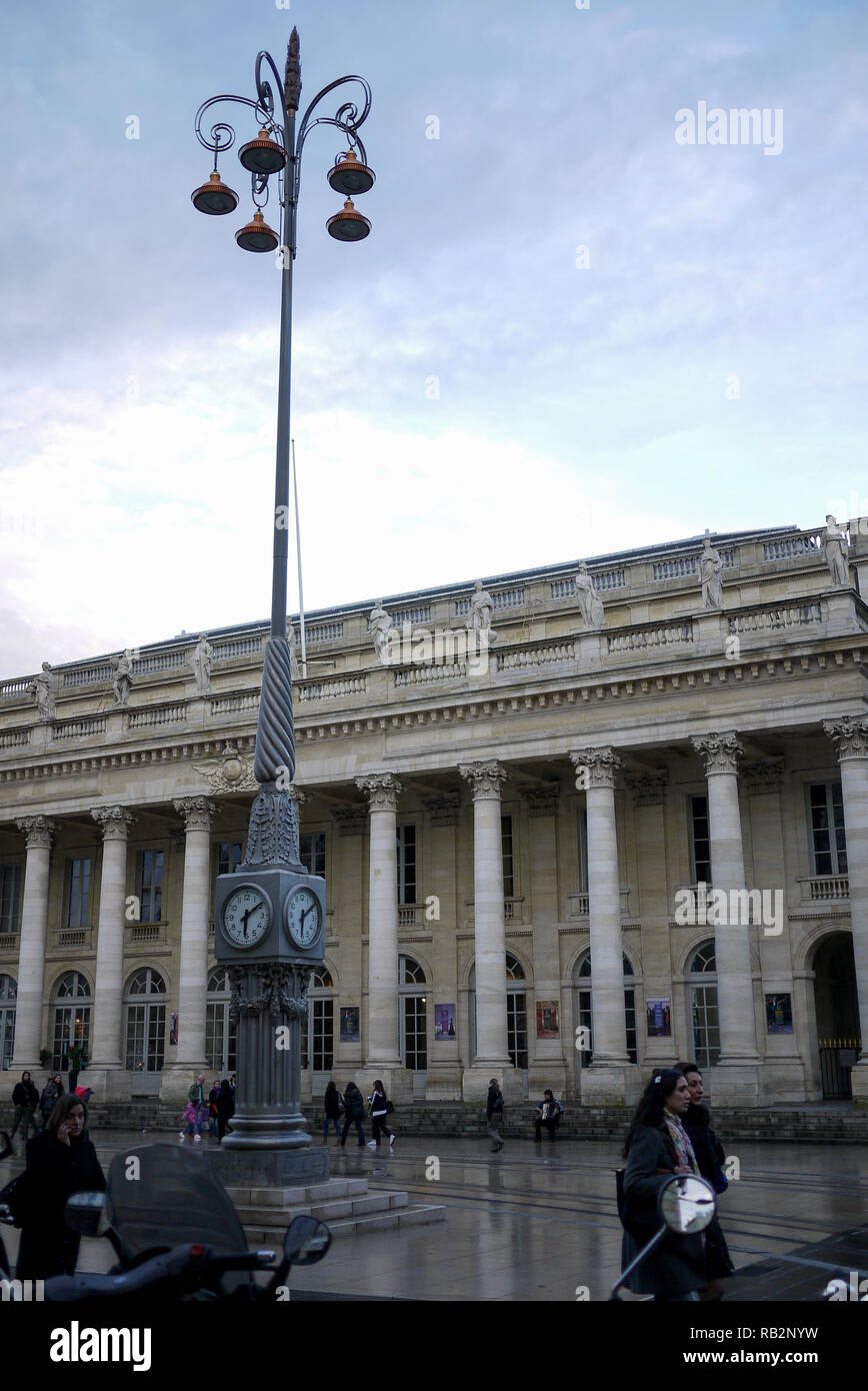 Court building architecture bordeaux hi-res stock photography and ...