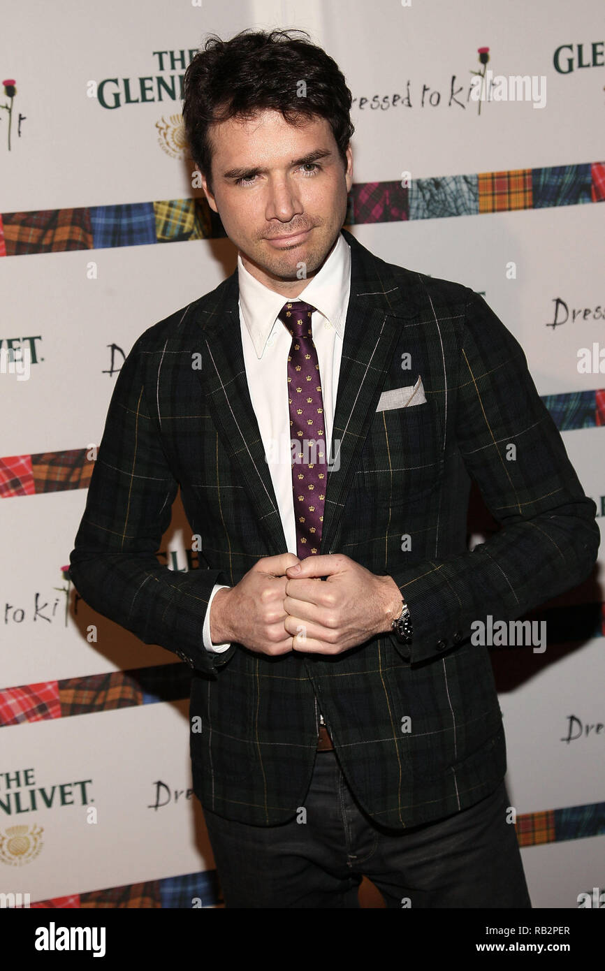 Actor matthew settle hi-res stock photography and images - Alamy