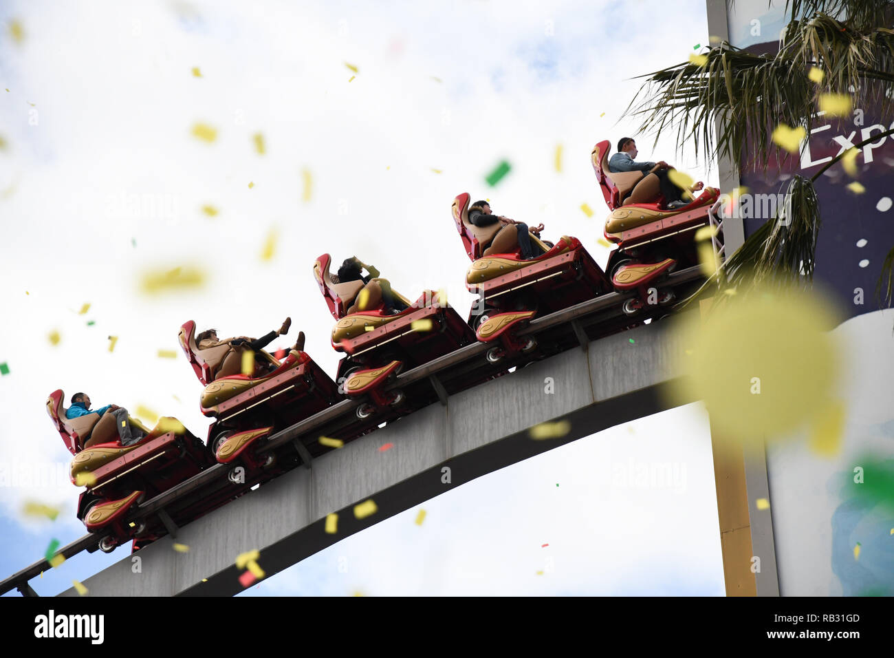 Hollywood dream universal studios hi-res stock photography and images ...