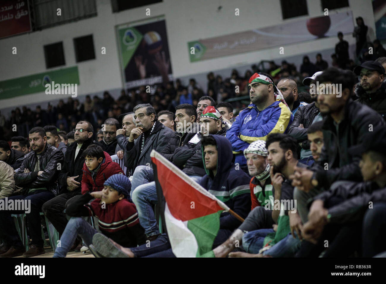 Gaza City, Palestine. 6th Jan, 2019. Fans seen so eager during the game ...