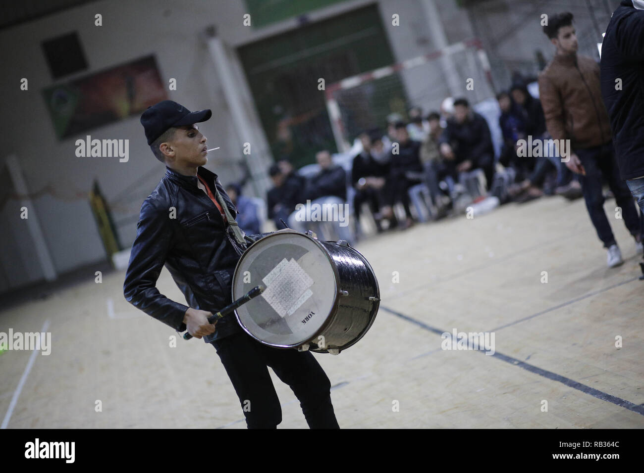 Drum football game hi-res stock photography and images - Alamy
