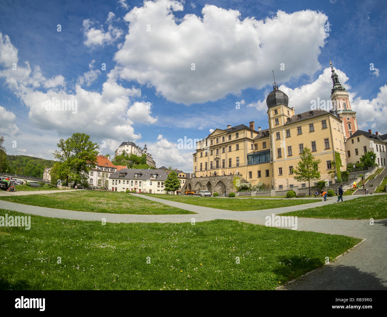 Summer palace in the park of greiz hi-res stock photography and images ...