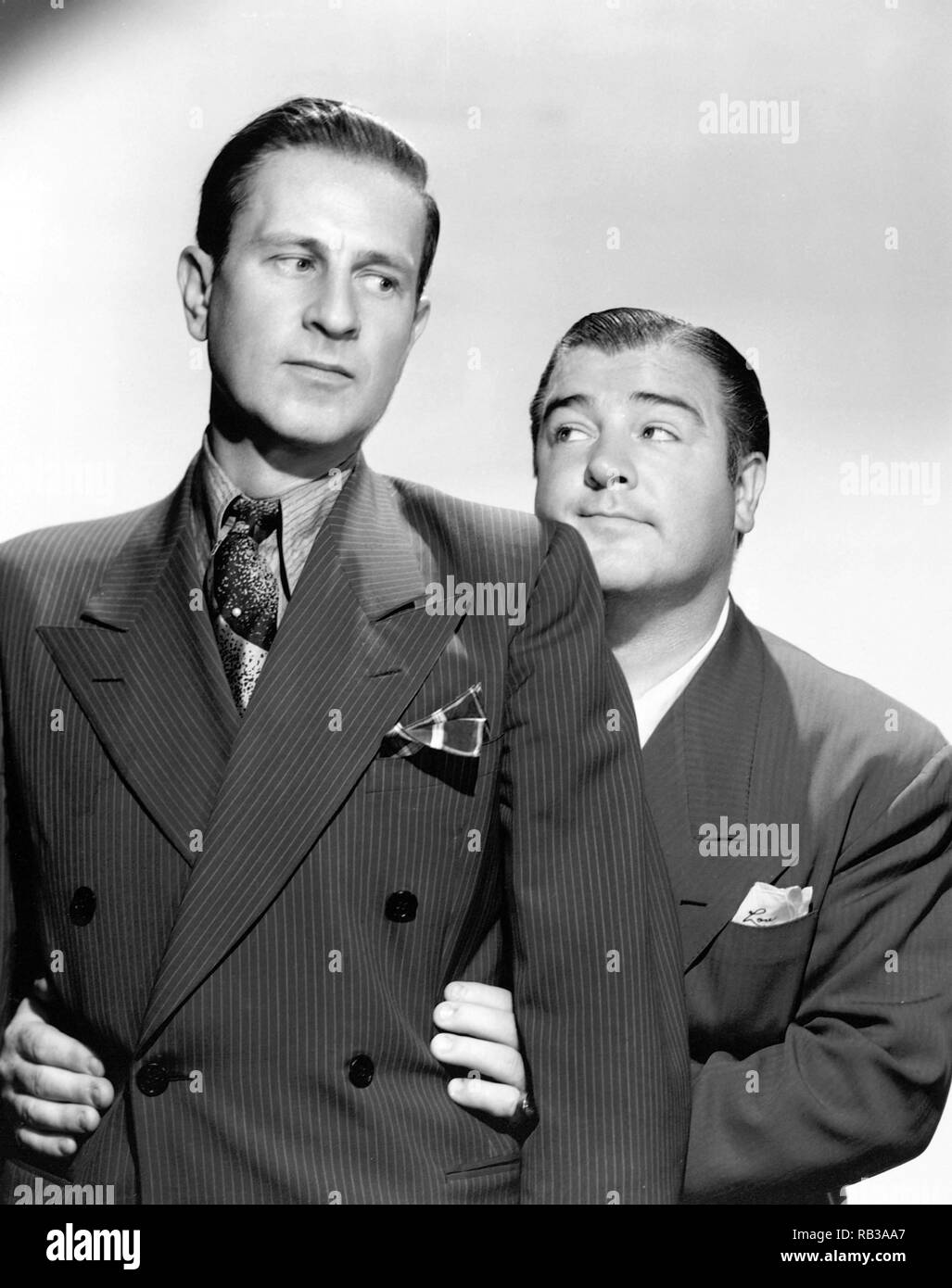 BUD ABBOTT; LOU COSTELLO. 1945. Credit: M.G.M./ Album Stock Photo - Alamy